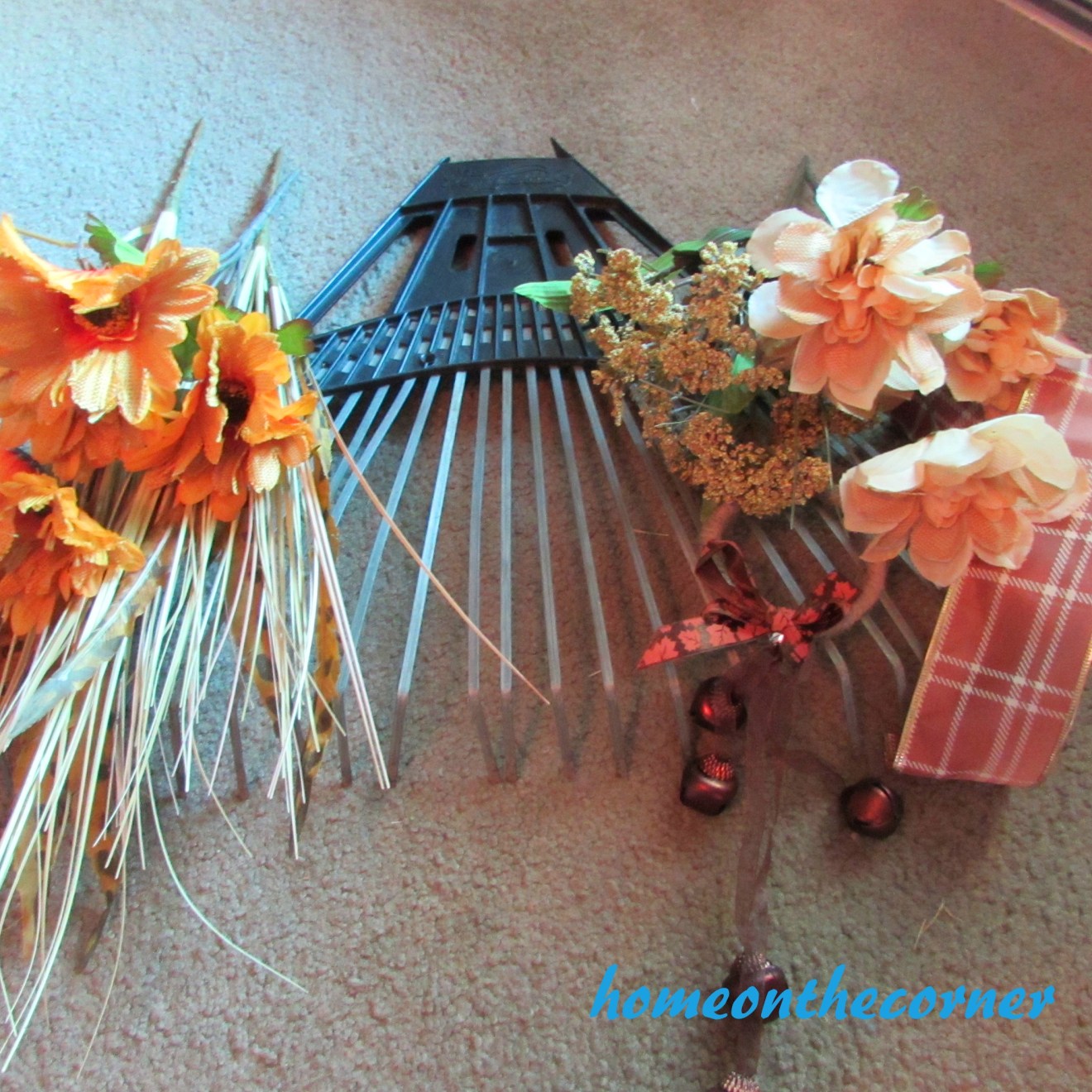 Dollar Tree Fall Rake Makeover – HOME ON THE CORNER