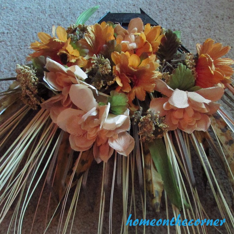 Dollar Tree Fall Rake Makeover – HOME ON THE CORNER