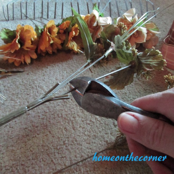Dollar Tree Fall Rake Makeover – HOME ON THE CORNER