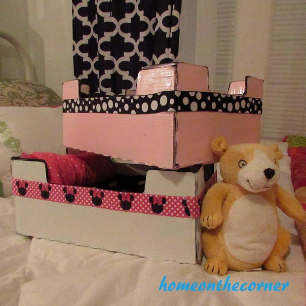 Upcycle A Clementine Box Into A Doll Bed – HOME ON THE CORNER