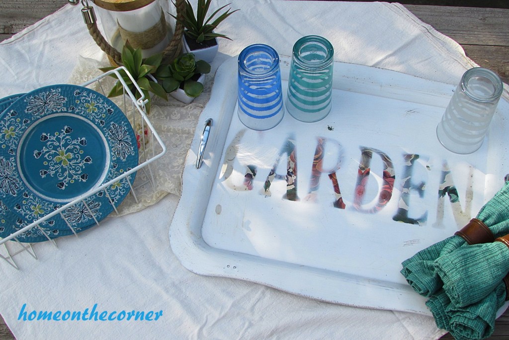 Upcycled Old Metal T.V. Trays – HOME ON THE CORNER