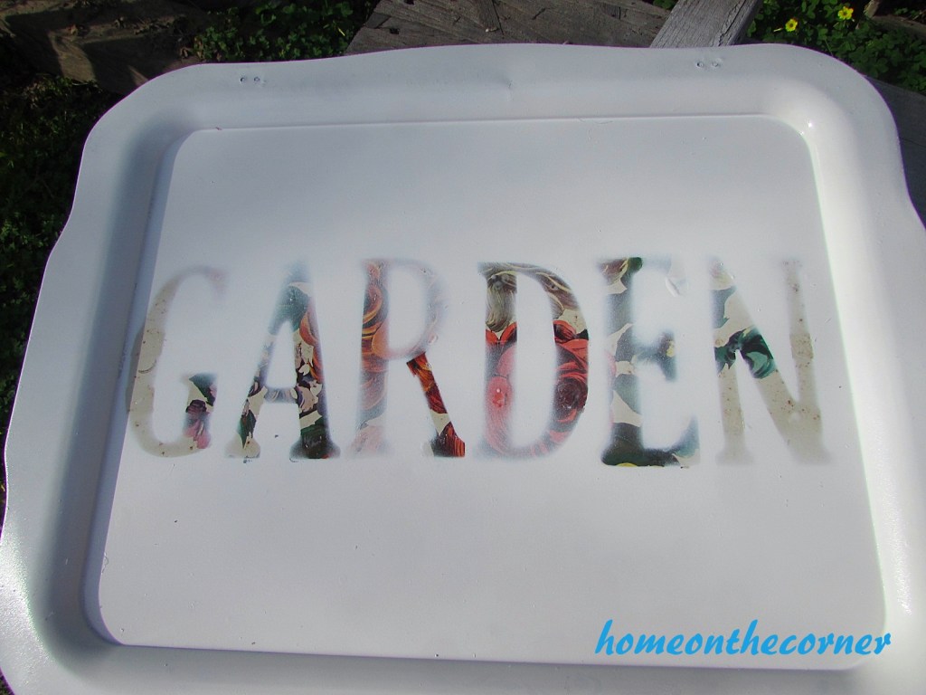 Upcycled Old Metal T.V. Trays – HOME ON THE CORNER