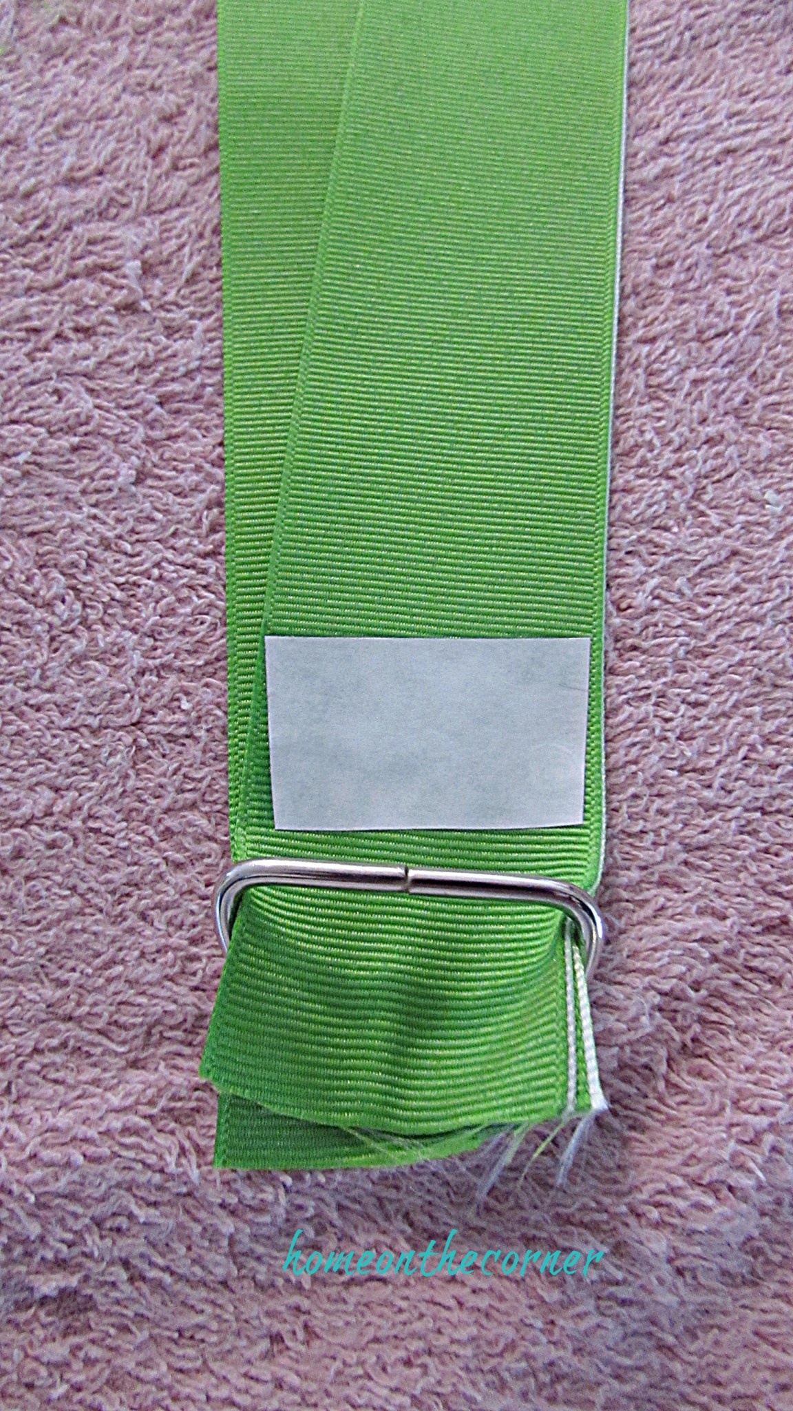 Yes, You Can Make Your Own Lanyard! – HOME ON THE CORNER